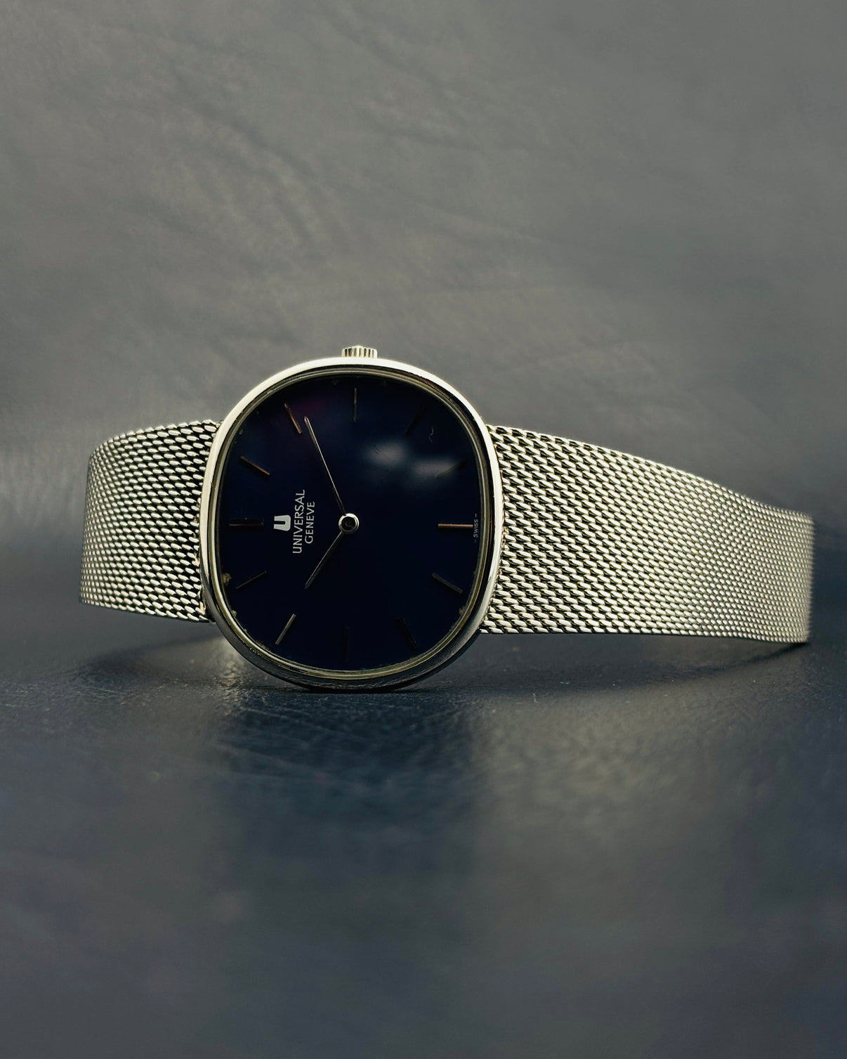 Universal Genève Sigma Blue Ellipse – ReWrist